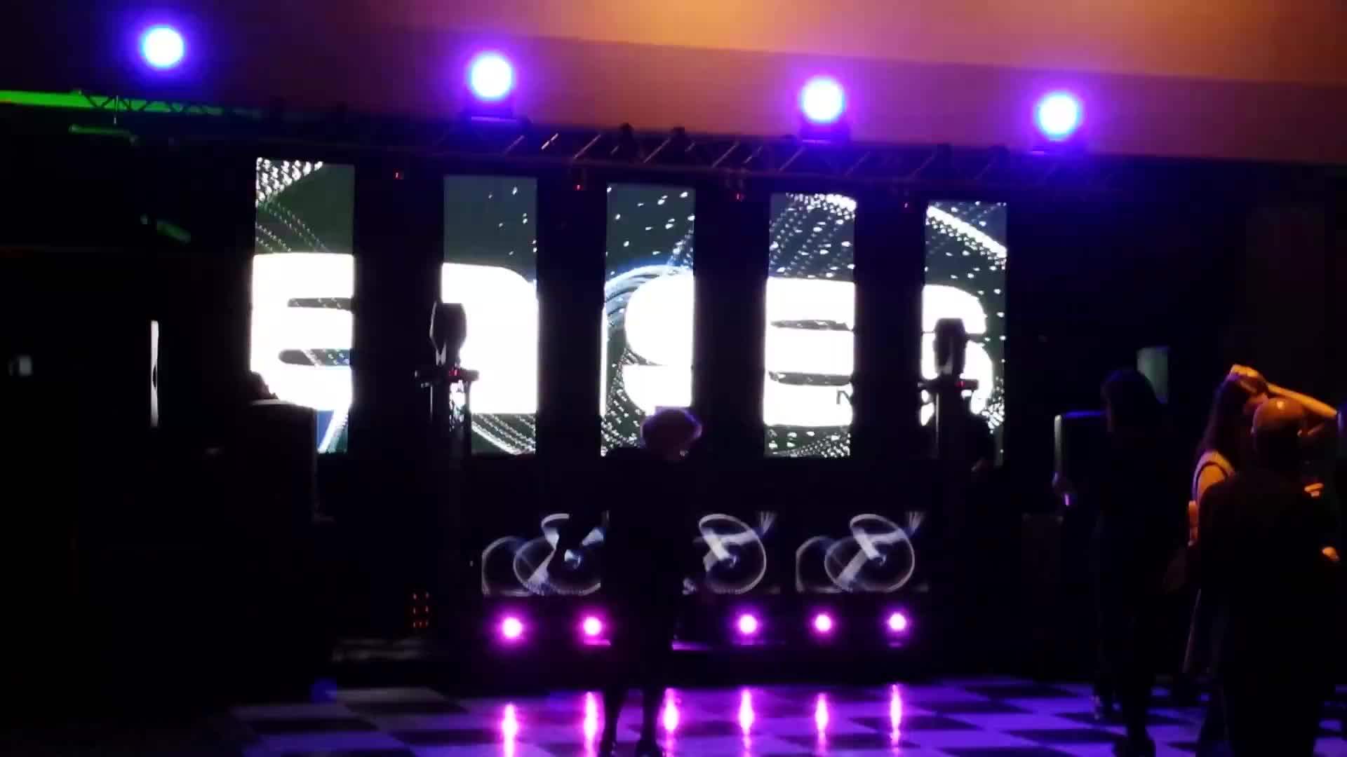 P3.9 Indoor Led Video Wall Hanging Display 3x2,4x2,5x3,6x4 M Price ...