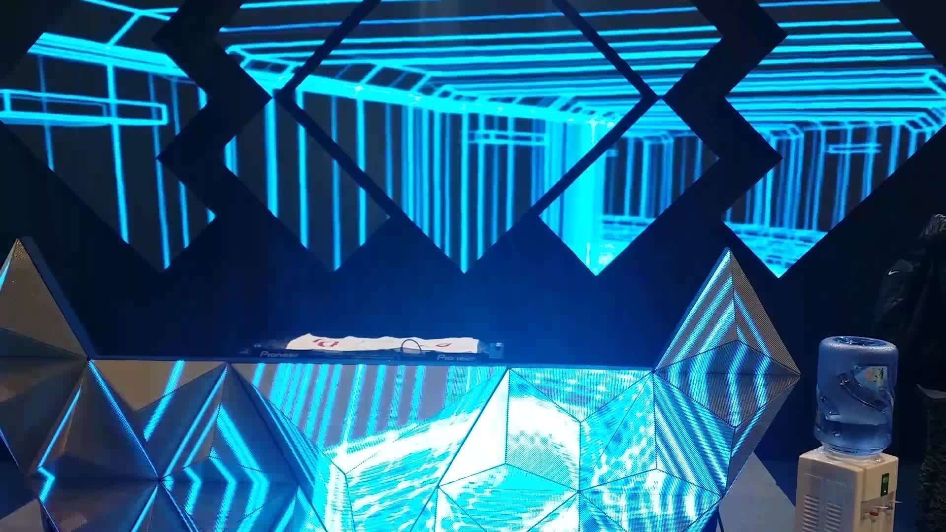 Indoor P5 Led Dj Table Triangle Booth - Buy Led Dj Table,Indoor P5 Led ...