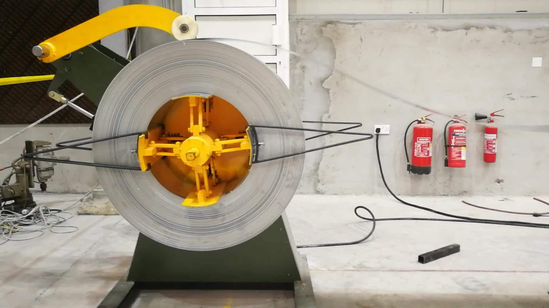 China Supplier Wire Mesh Cable Tray Cable Tray Making Machine Cable ...