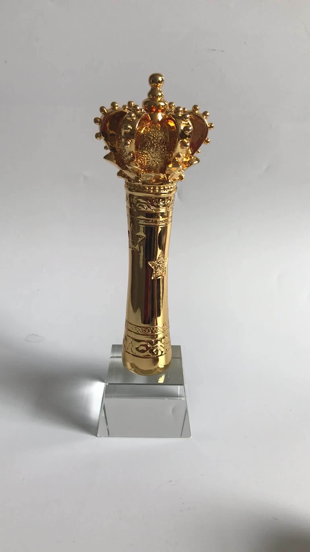 New Arrival Black Crystal Base Gold Resin Torch Trophy,Crystal Trophy ...