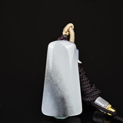 七彩云南新疆于田料挂件