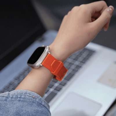 防尘防水氟橡胶表带适配苹果时尚智能手表带男apple watch87se6/5