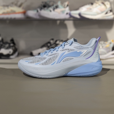 李宁夏季缓震回弹篮球鞋