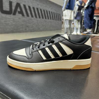 阿迪达斯男系带运动休闲鞋