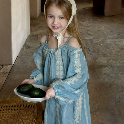 Buendia雾都少女露肩刺绣连衣裙