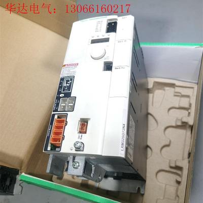 施耐德LXM32SD72N4 驱动器 测试包好 成色漂亮(请询价)