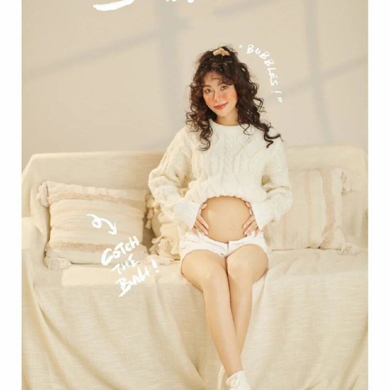 影楼亲子孕妇照摄影写真服装小清新夫妻情侣全家福艺术拍照毛衣