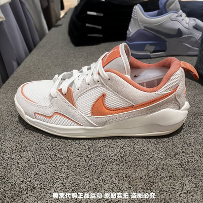 耐克女子透气耐磨休闲鞋