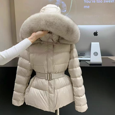 收腰90白鸭绒显瘦羽绒服女狐狸毛