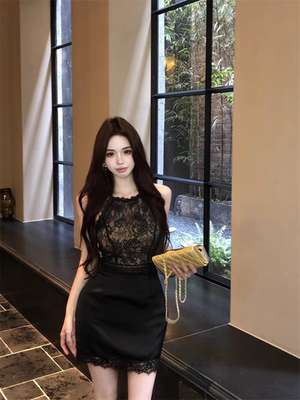 蕾丝拼接吊带连衣裙女夏季收腰紧身裙子黑色御姐性感修身包臀短裙