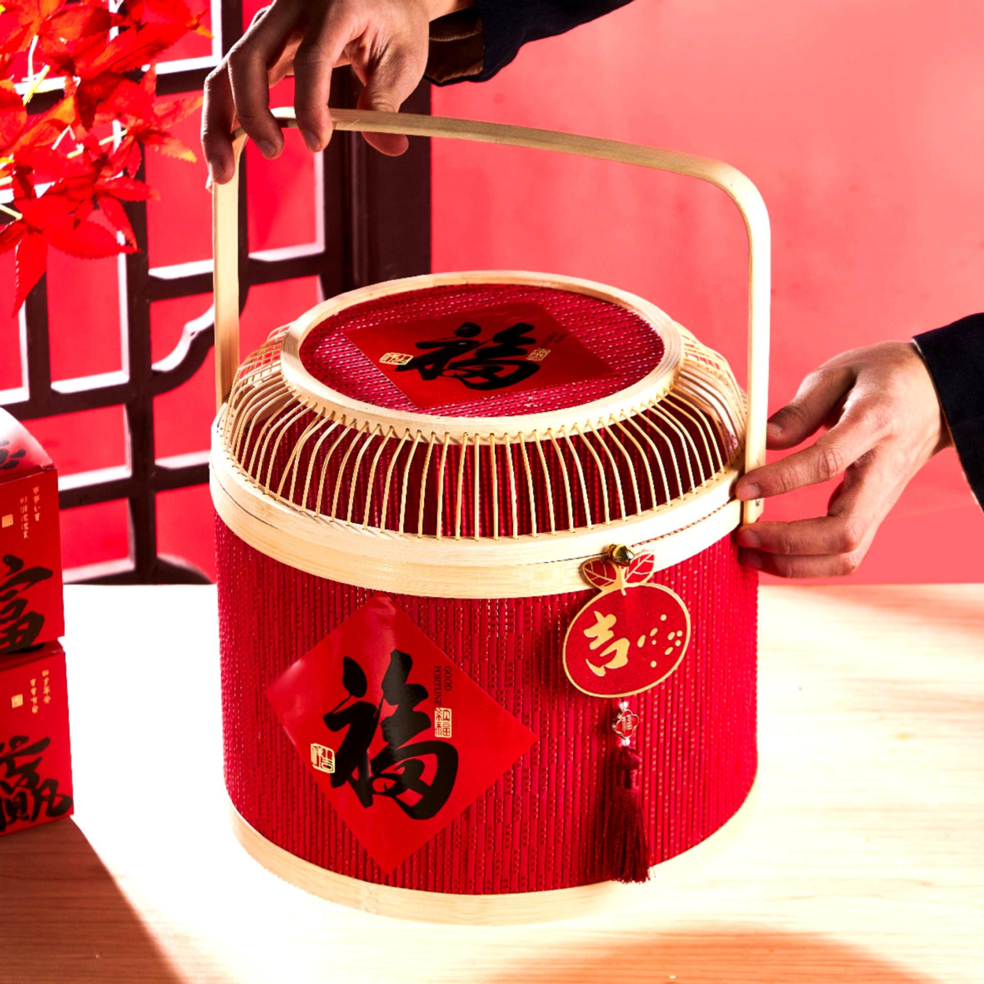 2026新年竹编篮马年礼盒包装竹篮子春节特产年货编织手提抱抱桶