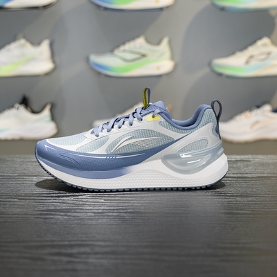 李宁男子跑鞋舒适透气