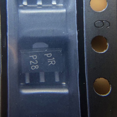 PBSS4330X,135 PBSS4330 贴片SOT89 丝印P1R P28 双极晶体管 原装