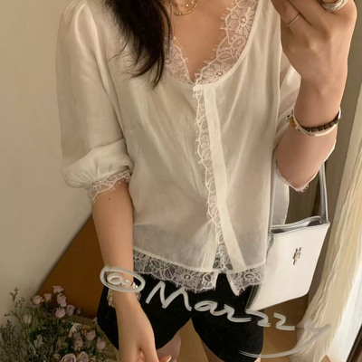 RS.WHMT-韩式温柔甜美V领蕾丝拼接天丝泡泡袖小衫Q5632
