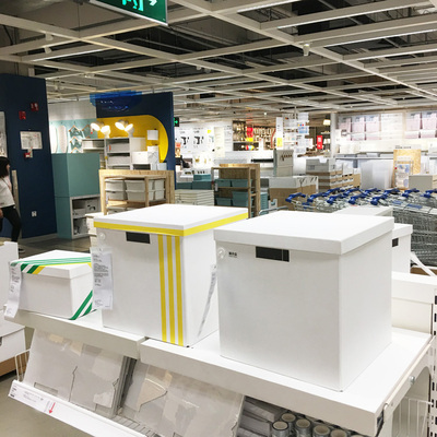 宜家风桌面附盖储物盒