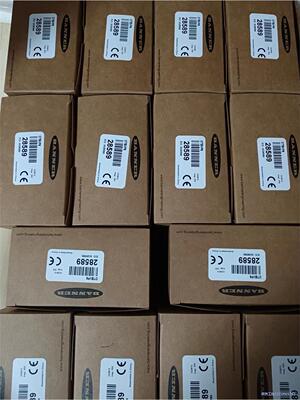 全新BANNER/邦纳传感器OTBVP6，包装没有拆过，10议价商品