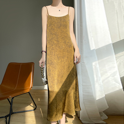 百搭时尚A型缎面暗花透气