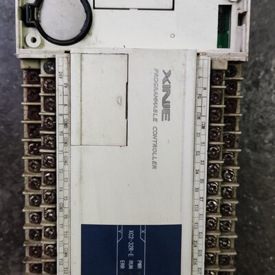 议价-信捷PLC XC2-32R-E,，色，通电正常可维修