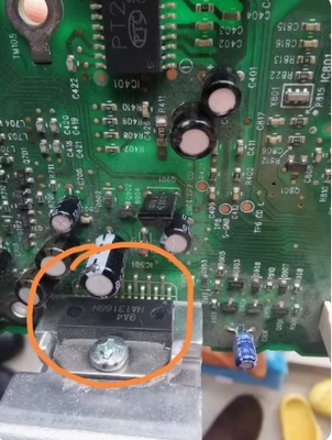 全新原装 HA13166H 直插ZIP-15 多个稳压器的汽车音响芯片