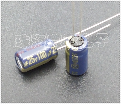 进口马来西亚 Panasonic松下 FC 100uF 25V 电解电容器 6.3x11