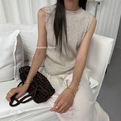 MILDNESS2026秋季韩版简约百搭时髦叠穿立领坑条羊毛针织背心女