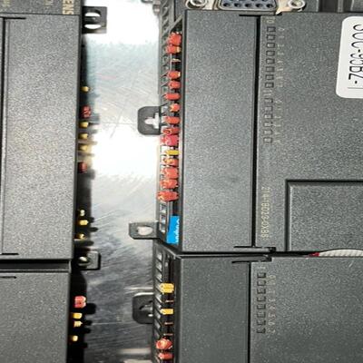 西门子plcS7-200CNCPU224CNEM221