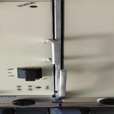 拆机成色新 CR5D00E1ND73 1端口100GBase