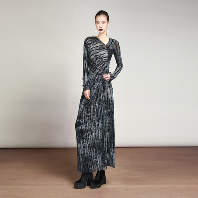 MIAHAN2025秋冬高级感女人味巨好看修身显身材长袖气质长款连衣裙