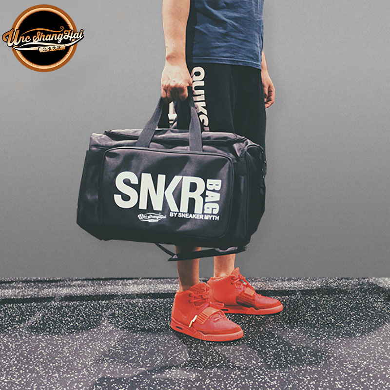 北卡 SNKR BAG BY SNEAKER MYTH球迷球鞋衣物收纳旅行运动健身包_虎窝淘