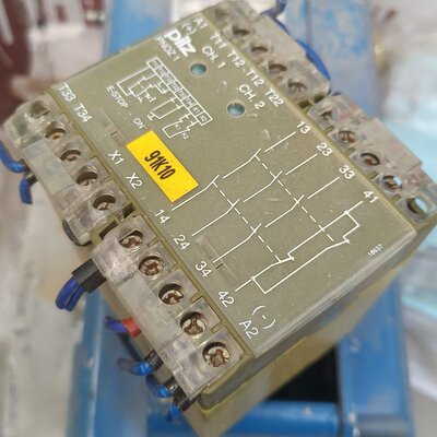 议价Pilz皮尔兹PNOZ1安全继电器475695可维修