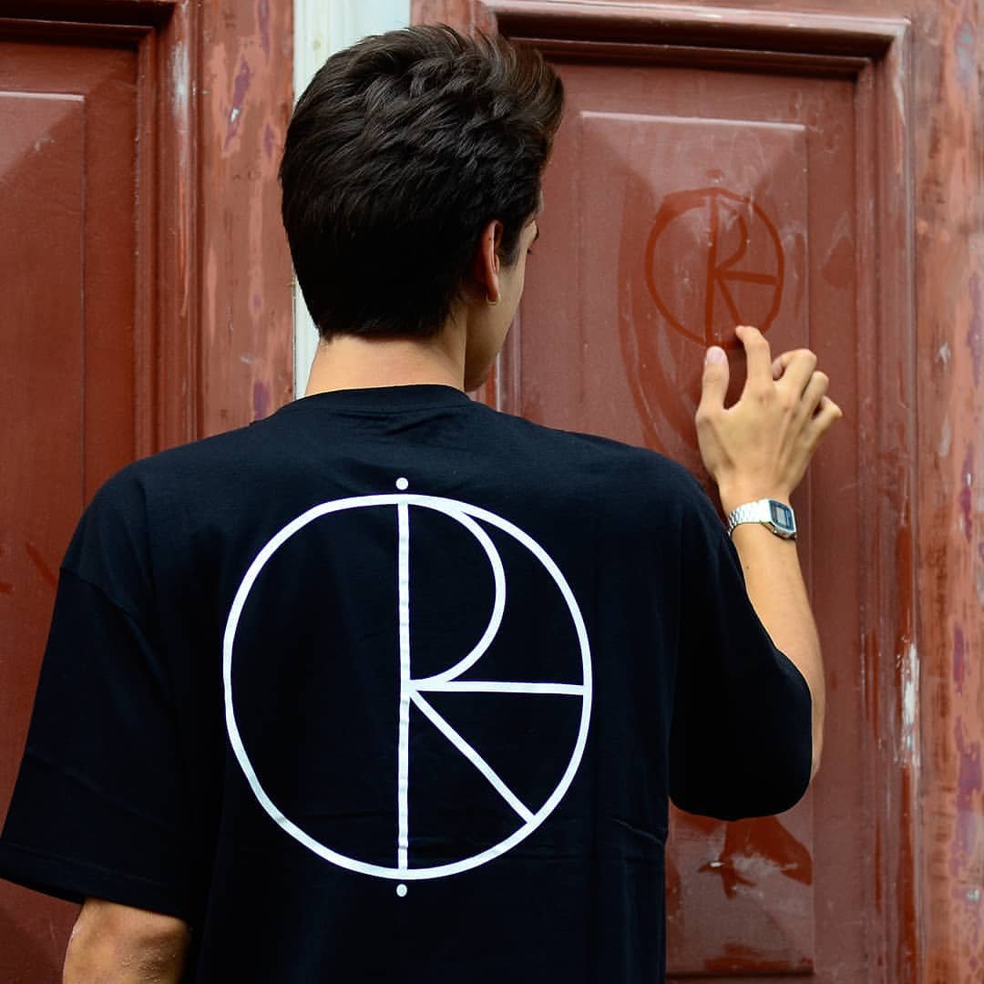 王一博同款 Polar Skate Co Stroke Logo Tee纯色情侣男女T恤短袖