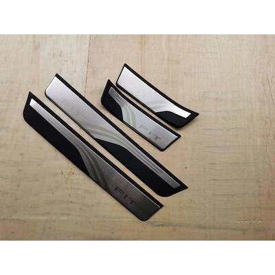 适用于20-21飞度 FIT 门槛条迎宾踏板door sill