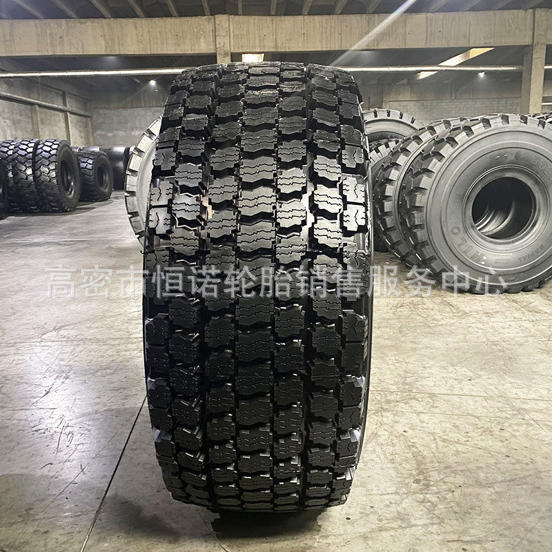 热销华大型鲁装载机轮胎20.5r2523.5r2526.5r2529.5r25雪地花纹