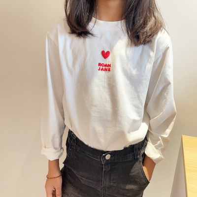 女童白色红爱心字母套头长袖T