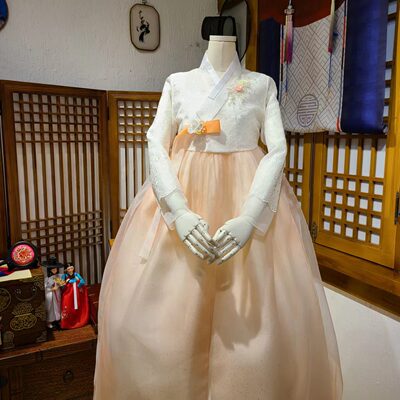婚礼结婚仪式敬酒韩服婚纱礼服
