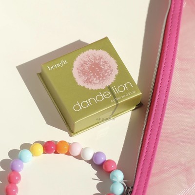 贝玲妃经典蒲公英腮红