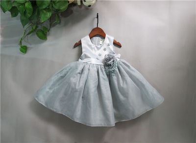 秋冬款女童手工订花公主裙