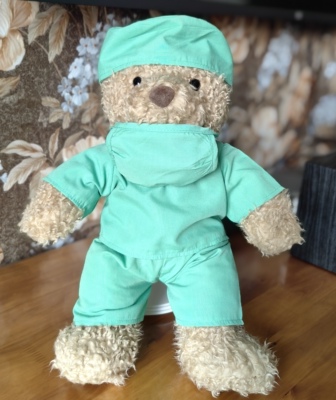 抱抱熊医生泰迪熊达菲熊Duffy Bear毛绒玩具公仔衣服手术服护士服