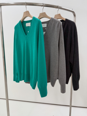 现折 25秋新款韩国东大门 Architekt百搭纯色气质薄套头V领针织衫