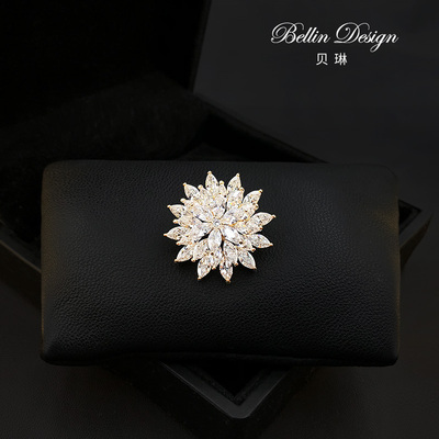 会旋转的花朵胸针高档西装配饰品