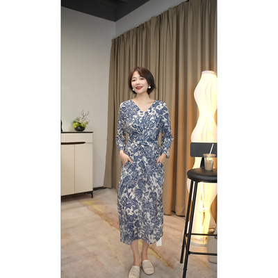 9221真丝桑蚕丝连衣裙度假显瘦时尚