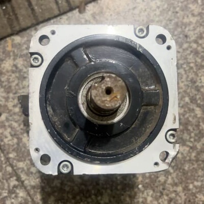 编码器UTTIH-B20FK++实物拍摄++暴力拆功--议价商品