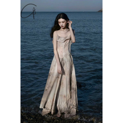 PengTai铜氨丝吊带连衣裙