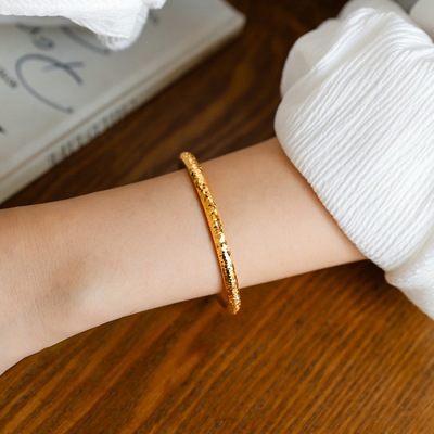 精工版爆闪碎碎冰手镯