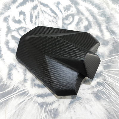 适用于KTM 大公爵 SuperDuke 1390 碳纤维改装后座后驼峰