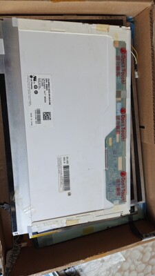 LP141wX3屏一块，原装拆机