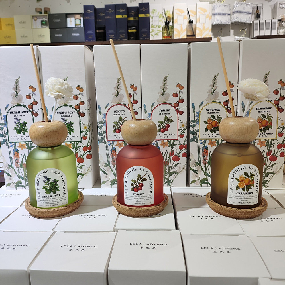 本色恩田园系列番茄薄荷葡萄柚香薰藤条挥发精油家用酒店正装香氛