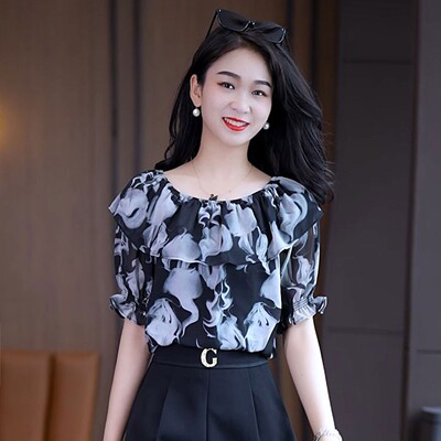 时尚洋气碎花雪纺衫女2025年夏季新款宽松遮肚显瘦上衣荷叶边小衫