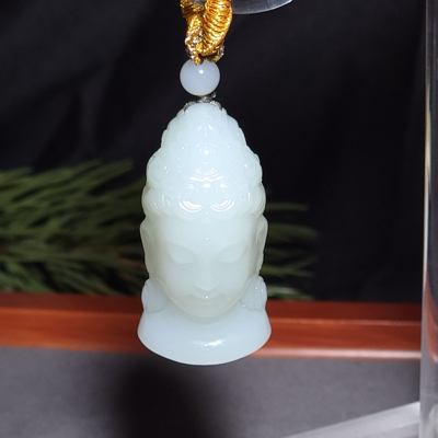 L112405 25.5克，高白肉细玉质油糯顶熟的羊脂白玉精品观音挂坠
