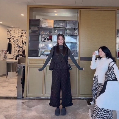 【12.21慧姐大码女装】2025新款雪花妮三套装ANQ琪25132-7165